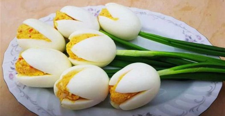 Creating a Gorgeous and Delectable Deviled Egg Arrangement